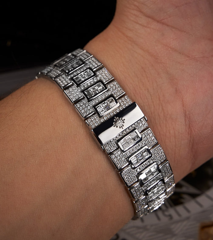 Custom Patek Philippe Nautilus 5719-1G - Fully Diamond-Set in White ...